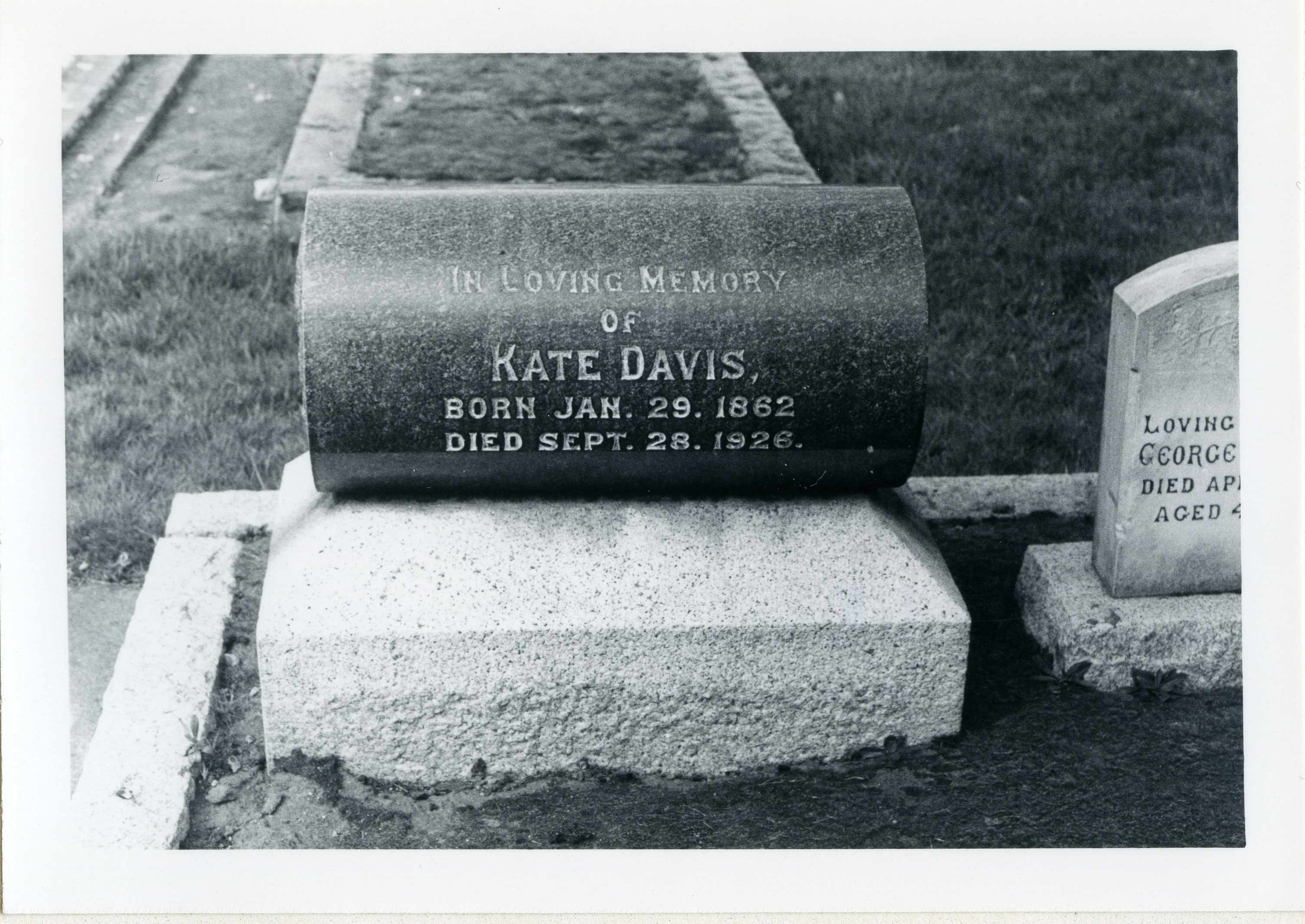 Kate Davis – The Jewish Cemetery of Victoria, British Columbia